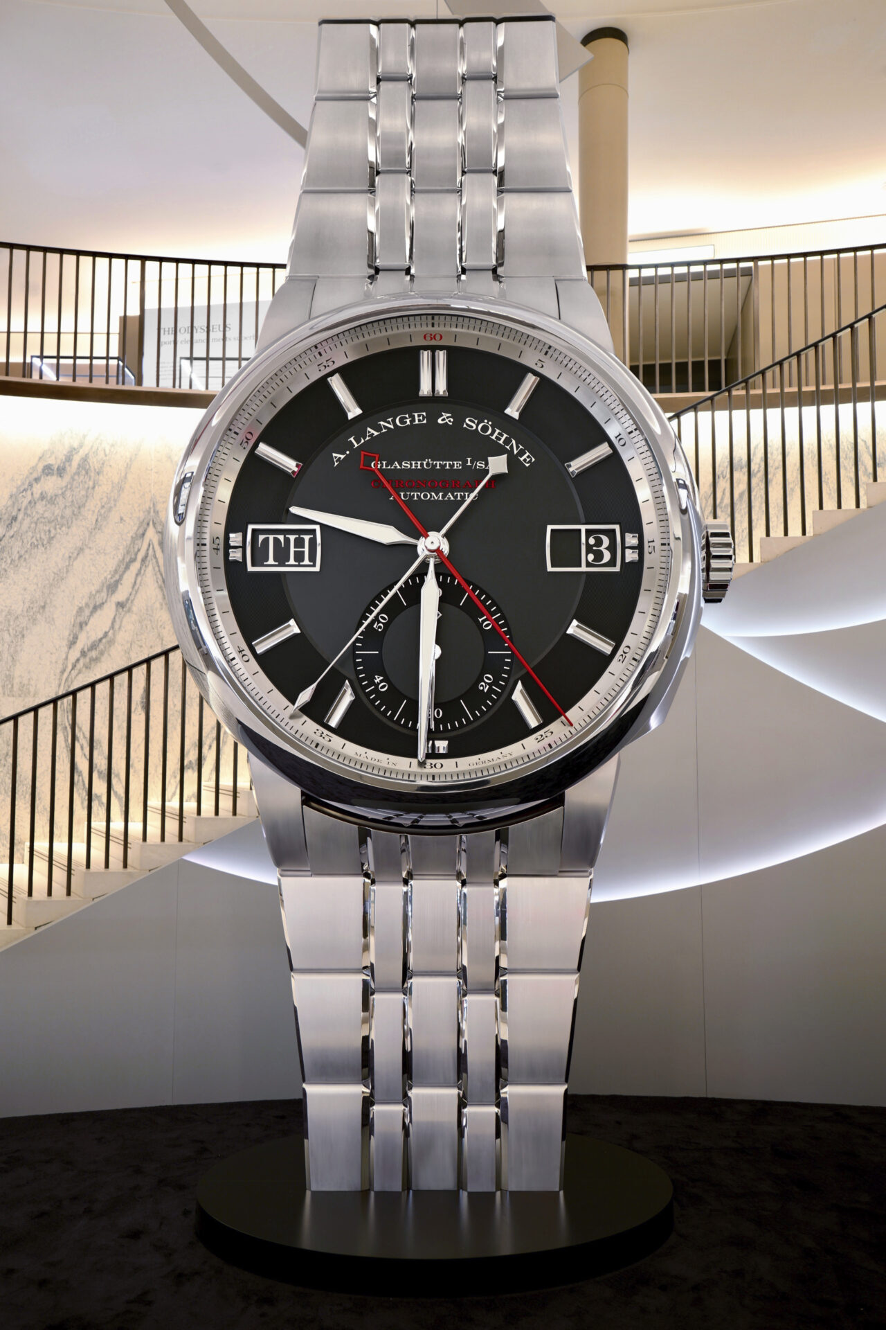 A.Lange & Söhne Harrods Fine Watches Atrium 2023 – metron eging GmbH